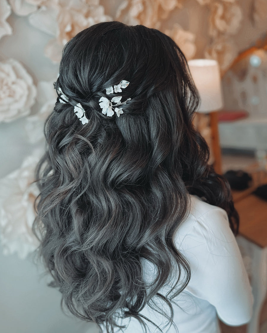 Sara Floral Hair Pins (Set of 5) - Shop Bridal Combs & Pins | Dareth ...